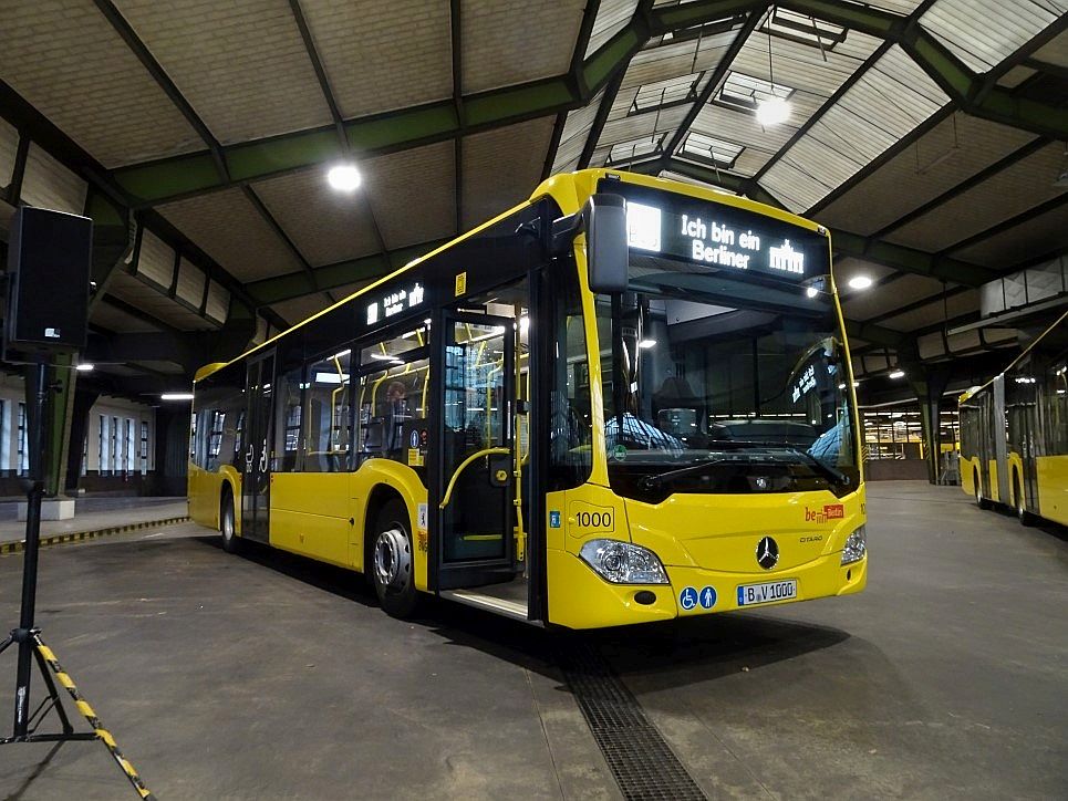 Mercedes-Benz gewinnt Ausschreibung - BVG erhält bis zu 950 MB Citaro ...