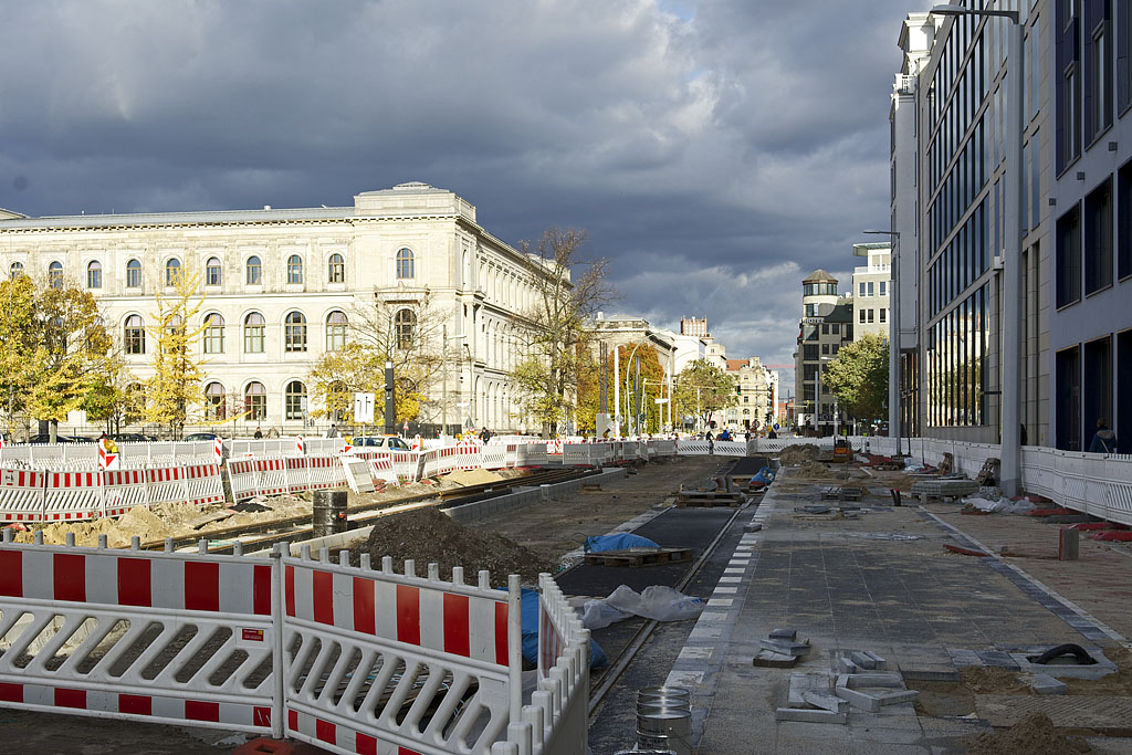 Neubau Invalidenstraße (Nordbahnhof-Hauptbahnhof) - Thema beendet ...