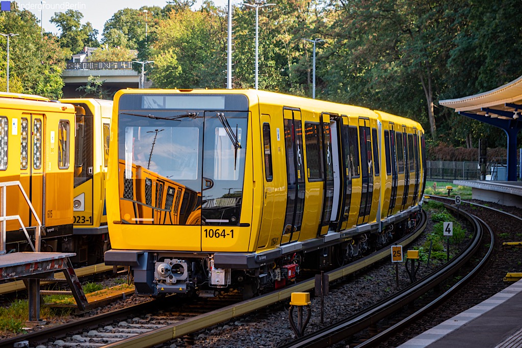 U-Bahnzug Ik18 :: www.bahninfo-forum.de