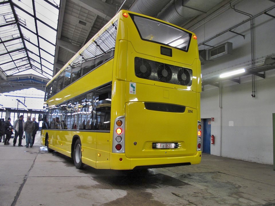 BVG kauft neue, kürzere, kleinere, billigere Doppelstockbusse - Thema ...